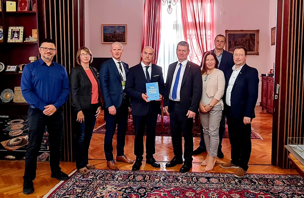 Susret rektora Univerziteta u Sarajevu i ambasadora Finske | Razgovarano o saradnji Univerziteta ...