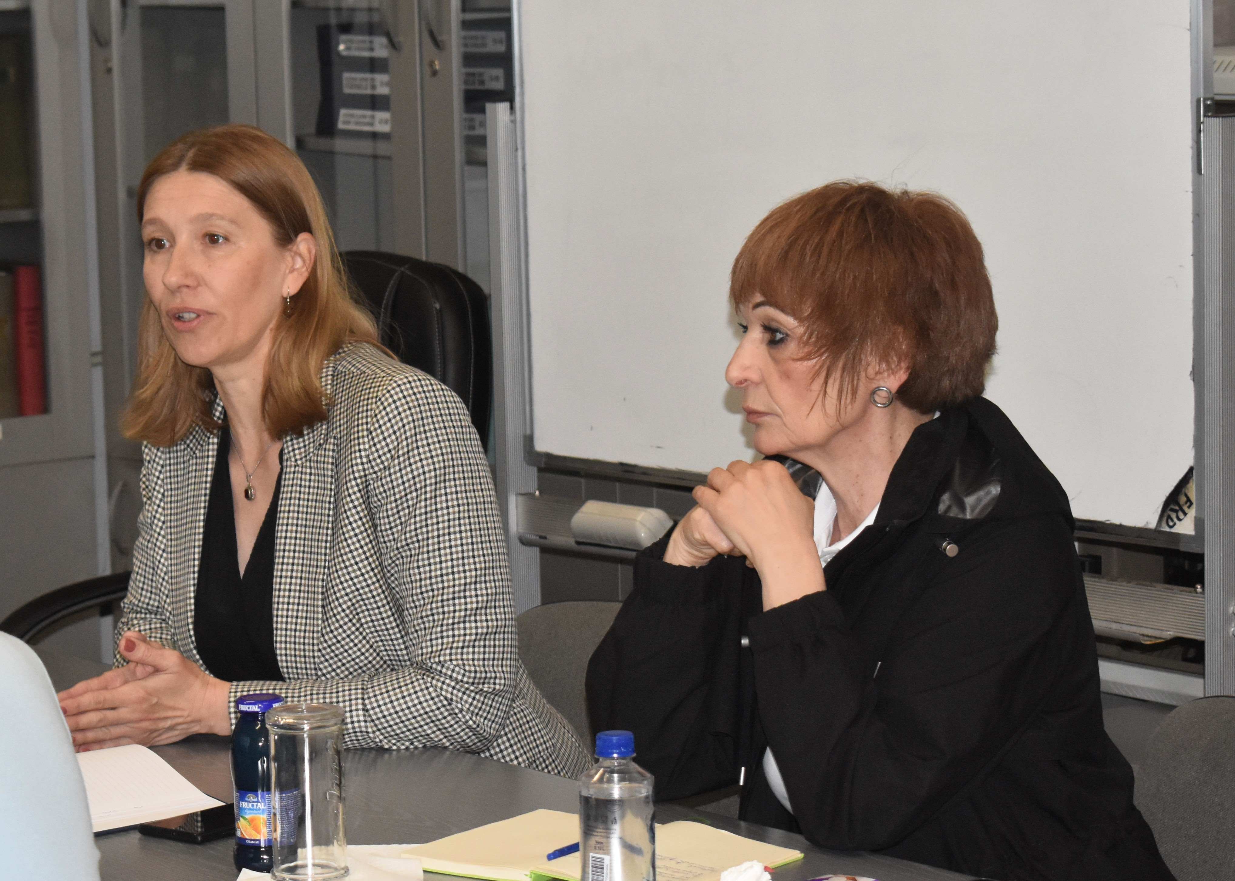 Posjeta delegacije Univerziteta u Poitiersu Filozofskom fakultetu UNSA ... Posjeta delegacije Univerziteta u Poitiersu Filozofskom fakultetu UNSA ...