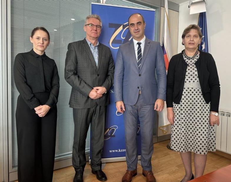 Saradnja Zavoda zdravstvenog osiguranja KS i Farmaceutskog fakulteta UNSA | Univerzitet u Sarajevu